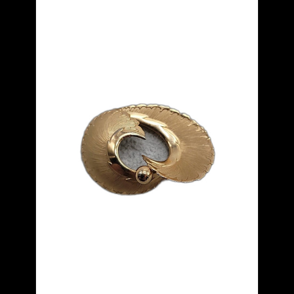 Coro | Jewelry | Vintage Coro Signed Gold Tone Brooch Pin 2 Mcm | Poshmark